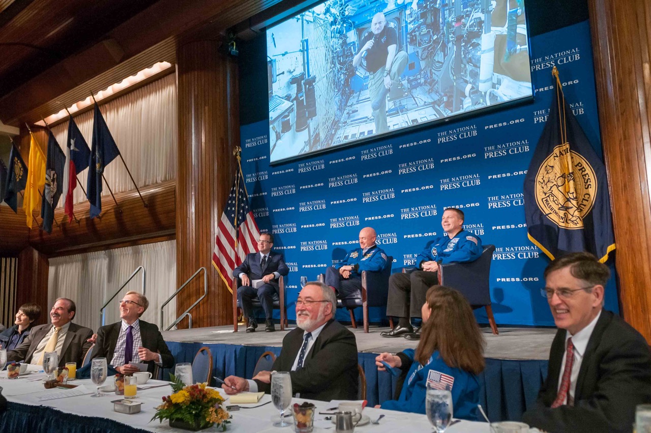 NPC Luncheon: Astronauts Mark Kelly and Terry Virts | National Press Club