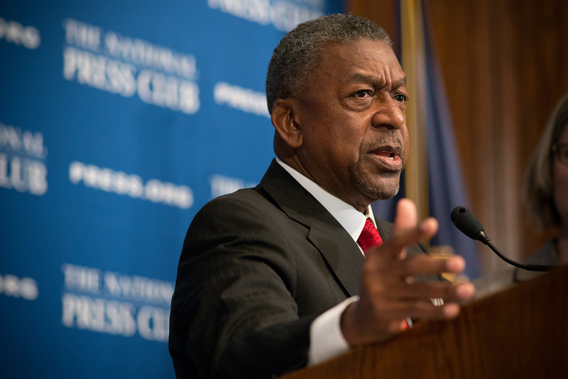 NPC Luncheon: Robert L. Johnson | National Press Club